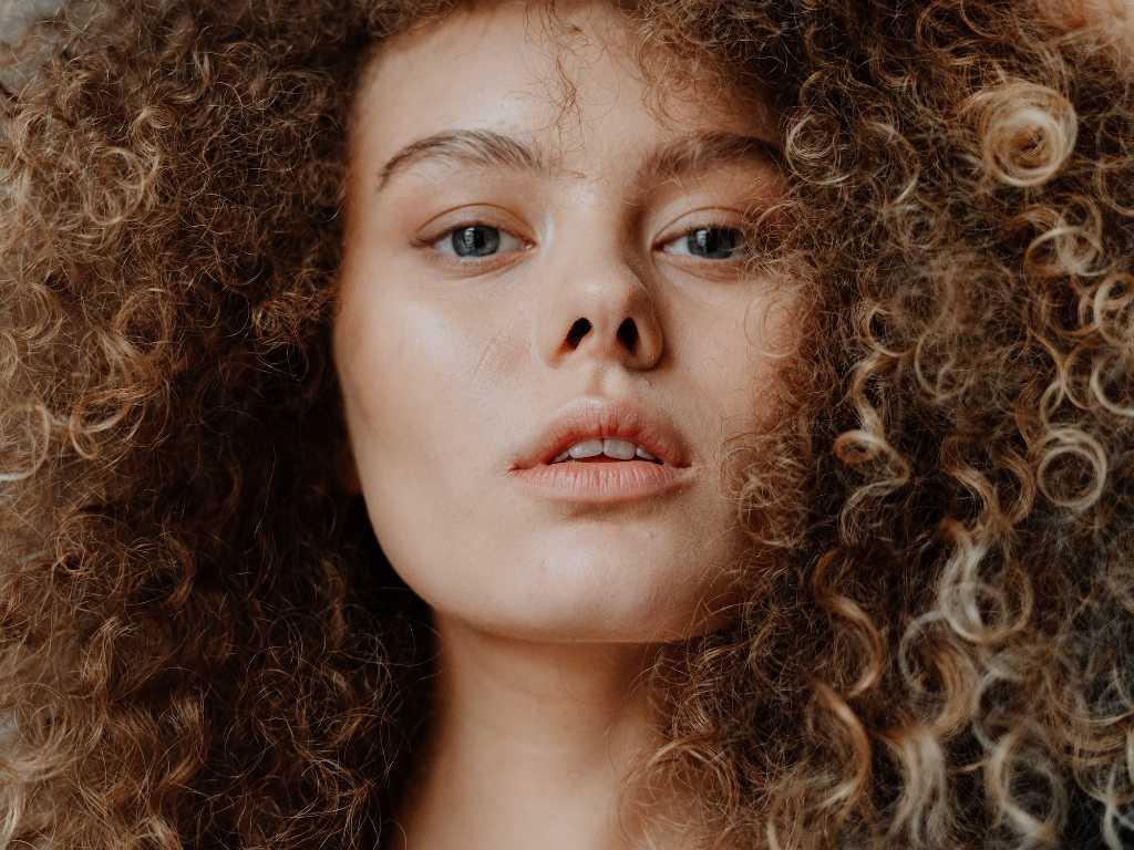 6 Clean Girl Makeup Tips 6-clean-girl-makeup-tips
